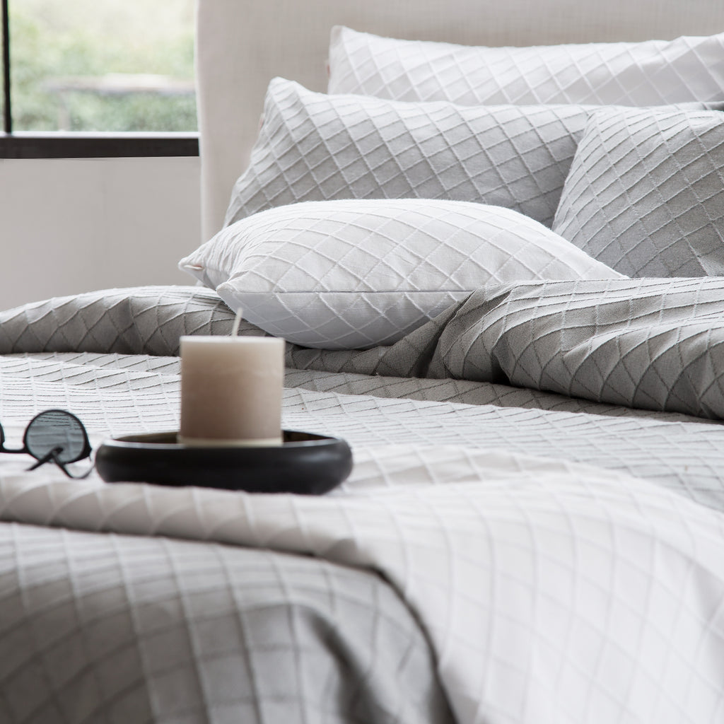 CAEL Color GRIS – Henko